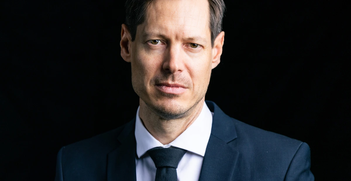 American politics from behind the scenes by MIT alum Hans D. Høeg | MIT ...