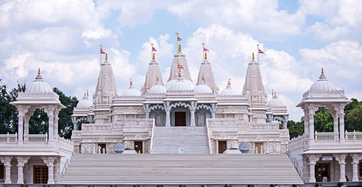 Guided Tour of a local Hindu Temple | BrownConnect+